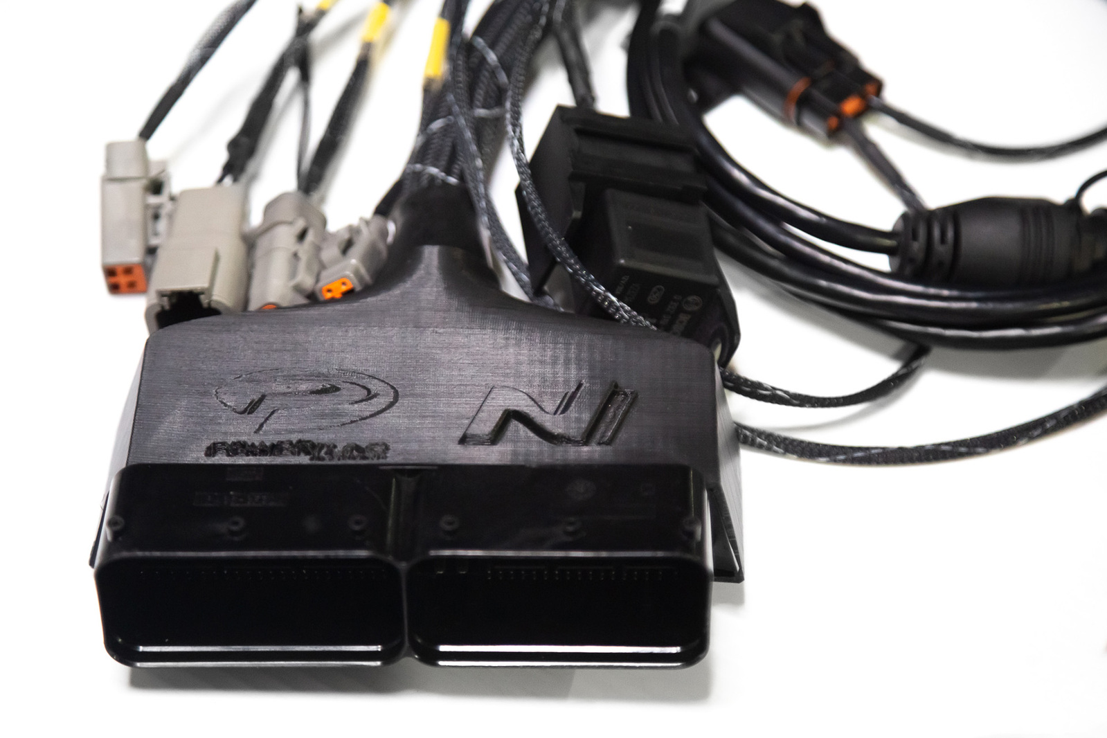 MOTEC M142 PLUGIN ECU KIT FOR HYUNDAI i30N